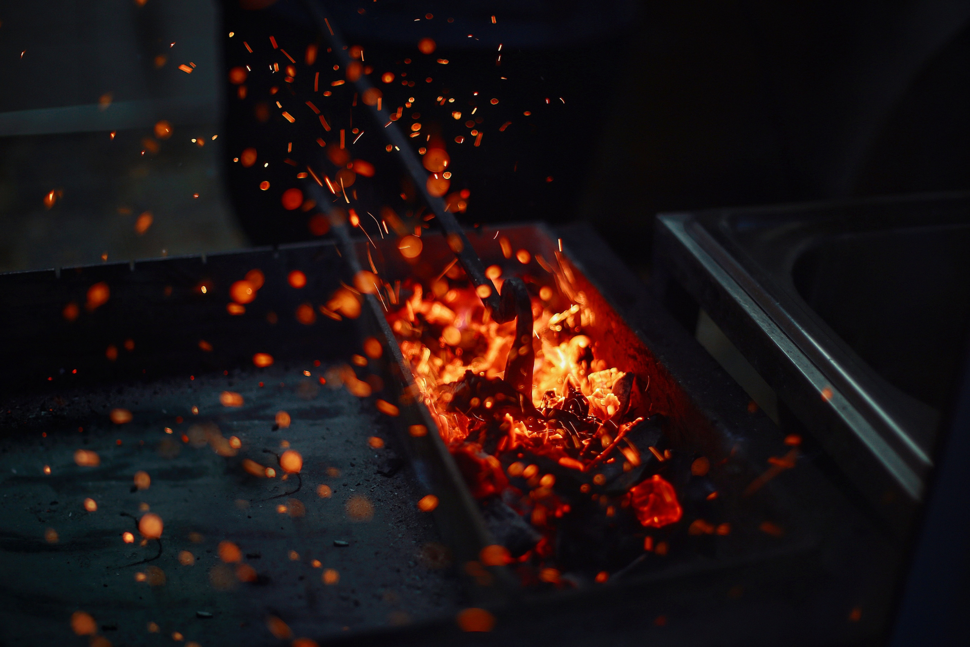 Steel futures surge on coking coal boost